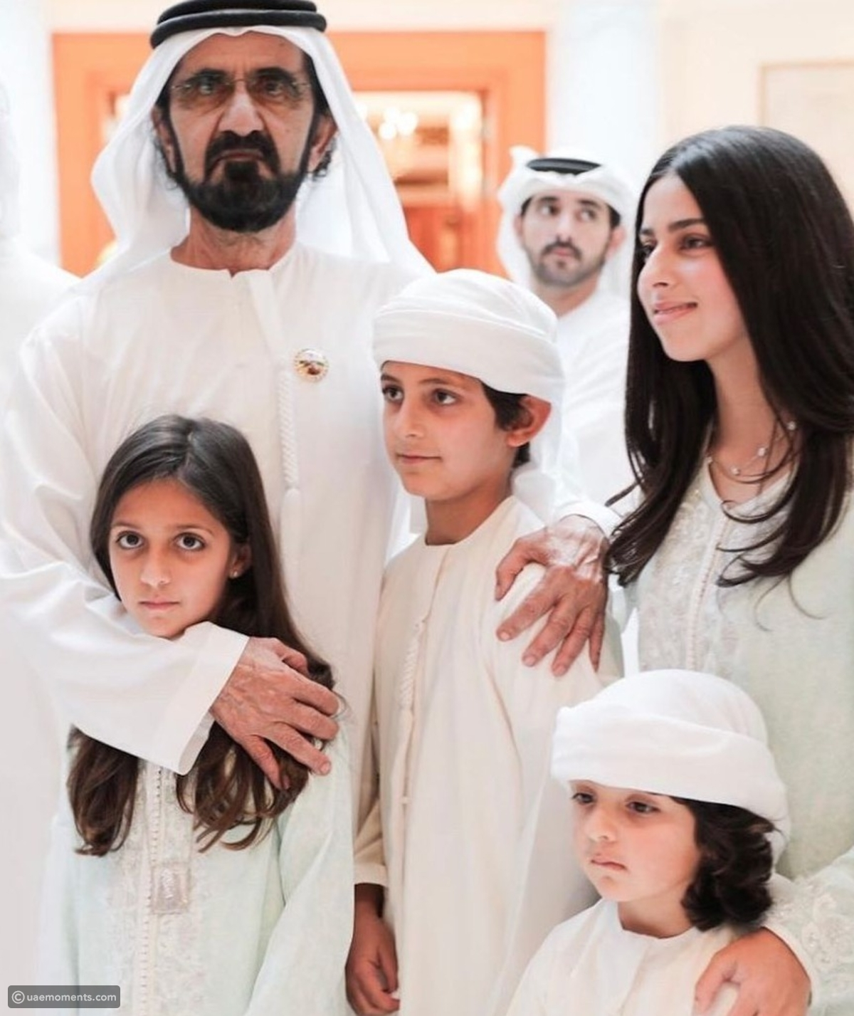 Sheikha Fatima Bint Mansour Bin Zayed Al Nahyan Makes Royal Debut At ...