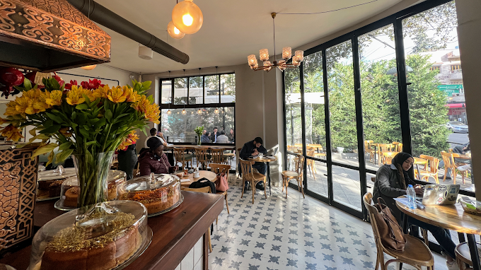 Top 5 Must-Visit Cafes in Amman, Jordan